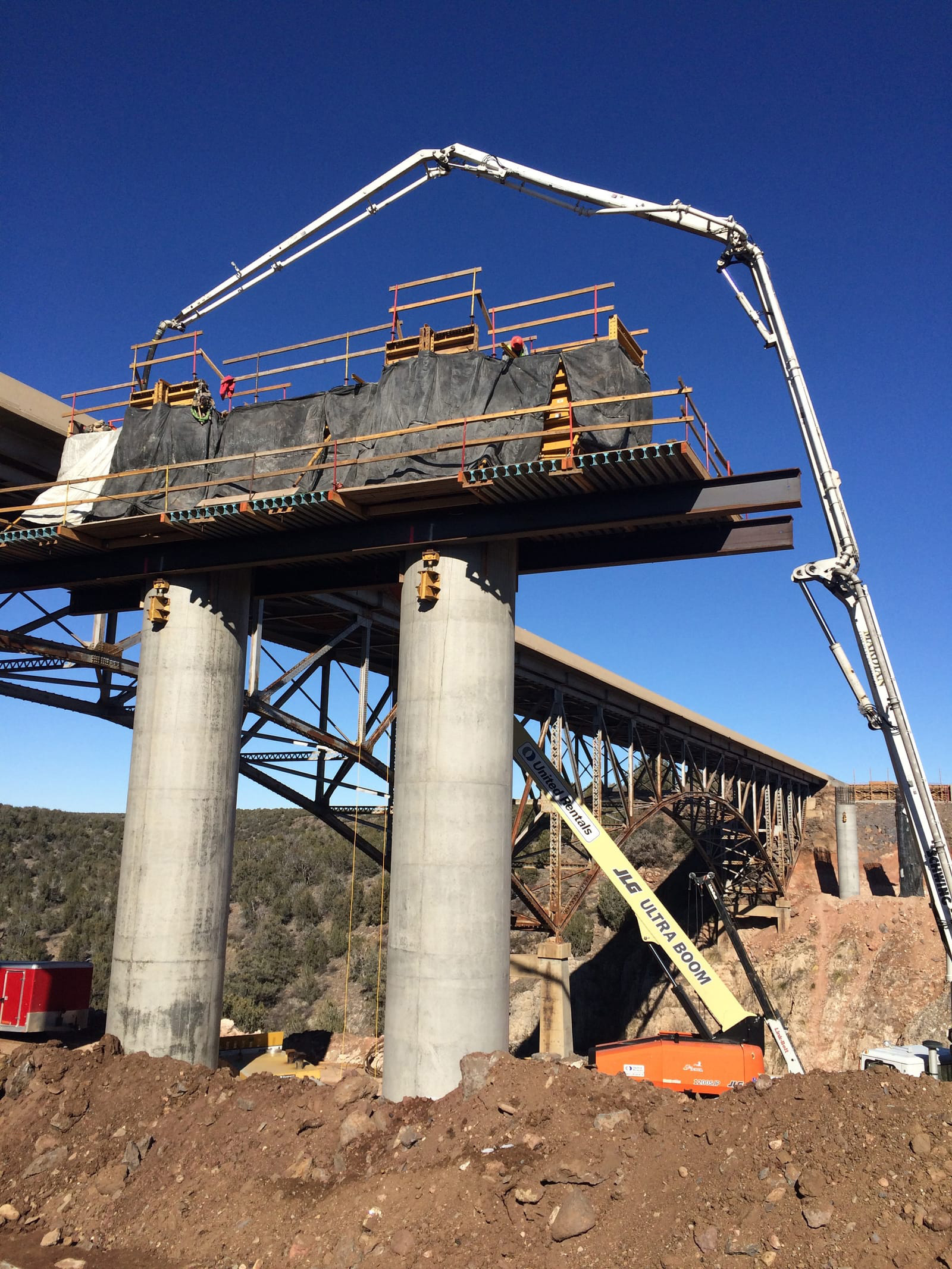 Ames 2015 Flashback: Hell Canyon Bridge | AmesConstruction.com